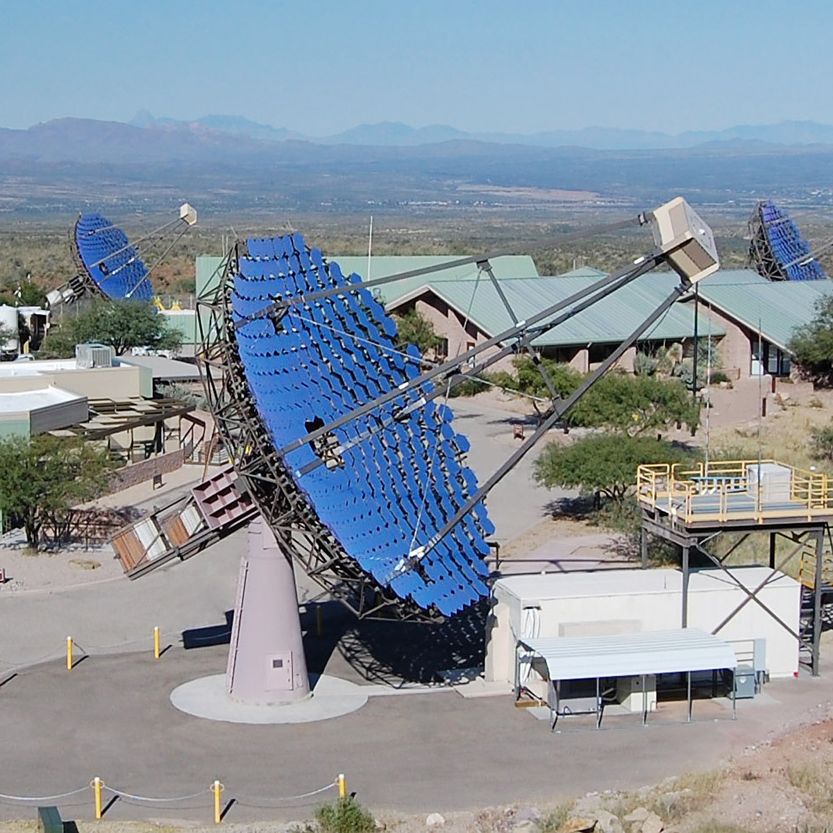 :: Institute of Particle Physics :: Welcome